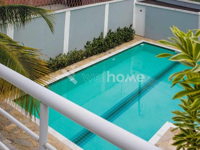 Casa com piscina no Guarujá
