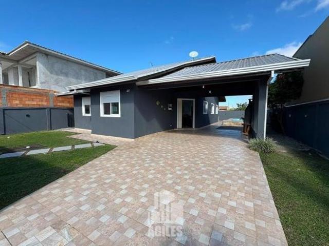 Casa com piscina no Porto Fino a 500m do mar