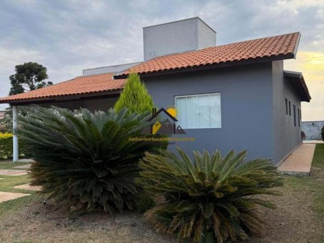 Casa com Piscina à Venda – Conforto, Espaço e Qualidade para Morar