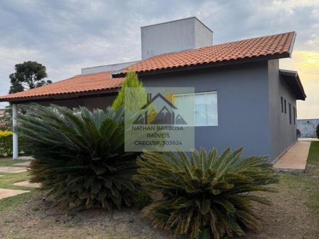 Casa com Piscina à Venda – Conforto, Espaço e Qualidade para Morar