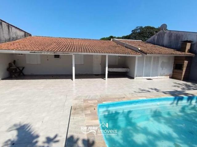 Casa com piscina à venda Balneário Pontal do Sul