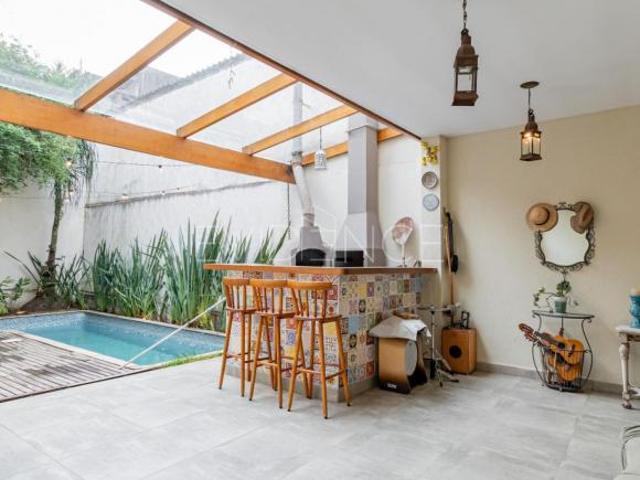 Casa com piscina à venda e locação 3 quartos, 2 vagas em Tatuapé