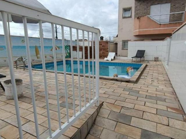 CASA COM PISCINA A VENDA EM ITANHAÉM