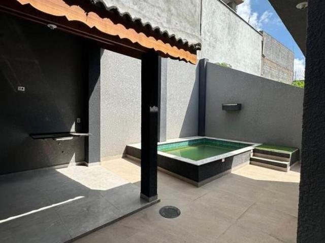 Casa com Piscina à venda em Loteamento de Atibaia