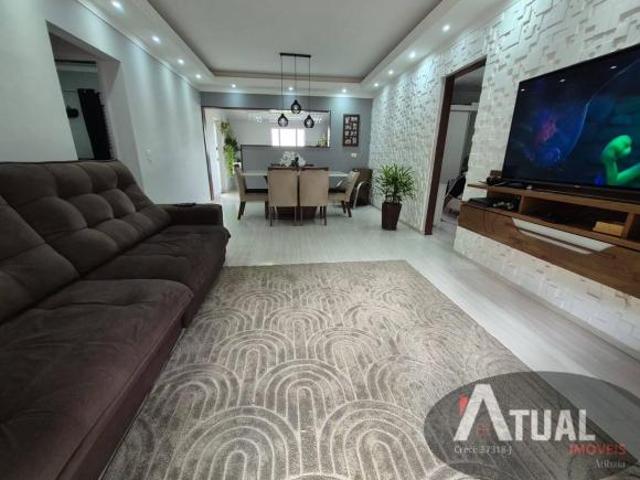 Casa com piscina a Venda em Mairiporã terra preta Centro