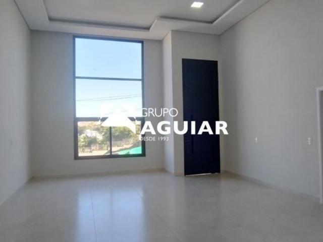 Casa com piscina à venda em Valinhos