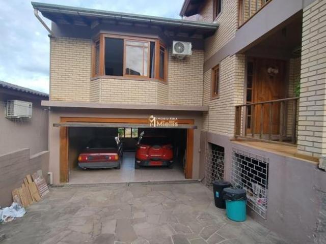 Casa com Piscina à venda em Viamão, Centro Excelente oportunidade