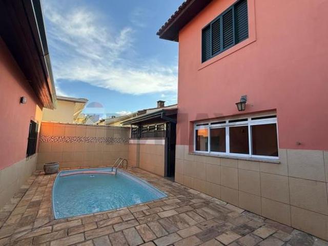 CASA COM PISCINA A VENDA JARDIM EUROPA BRAGANÇA PAULISTA