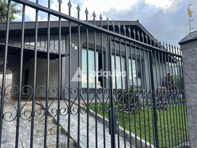Casa com piscina à venda, Oficinas, Ponta Grossa, PR
