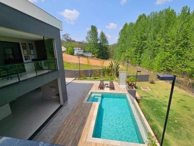 Casa com piscina á venda no condomínio Terras do Caxambu Jundiaí/SP