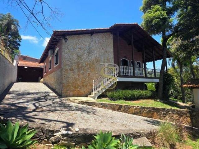 Casa com piscina a Venda na Serra da Cantareira SP