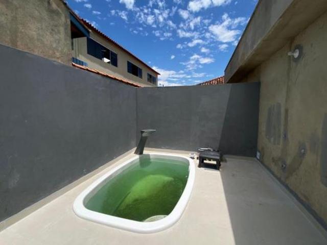 CASA COM PISCINA A VENDA NA PRAIA EM ITANHAÉM