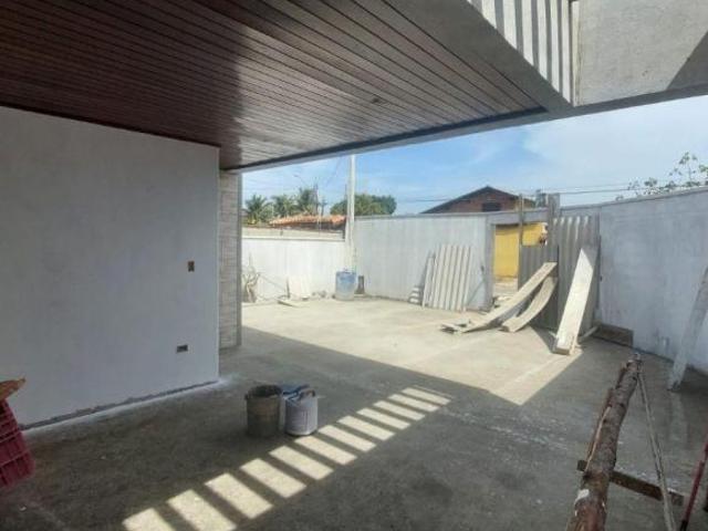 CASA COM PISCINA A VENDA NA PRAIA EM ITANHAÉM