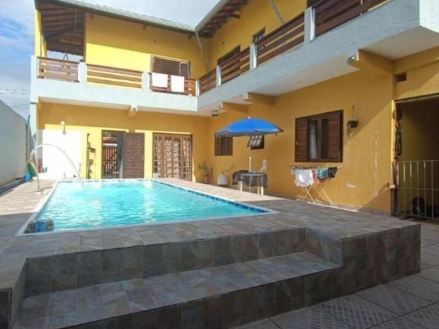 CASA COM PISCINA A VENDA NA PRAIA EM ITANHAÉM