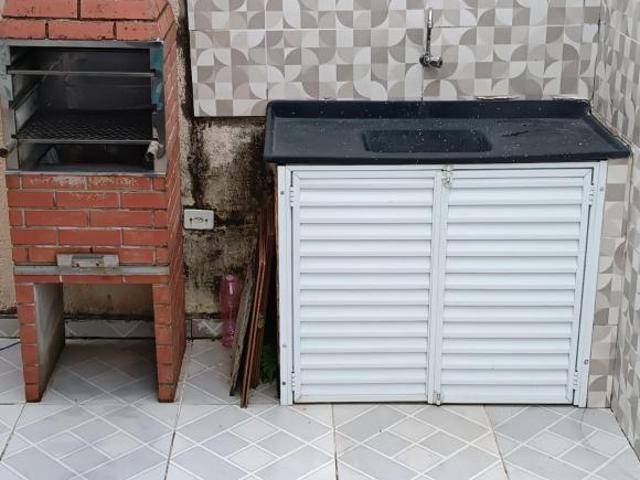 CASA COM PISCINA A VENDA NA PRAIA EM ITANHAÉM/SP