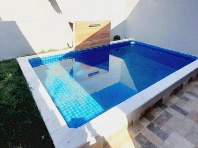 CASA COM PISCINA A VENDA NA PRAIA EM ITANHAÉM/SP