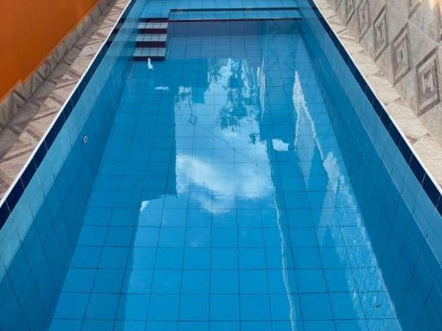 CASA COM PISCINA A VENDA NA PRAIA EM ITANHAÉM/SP