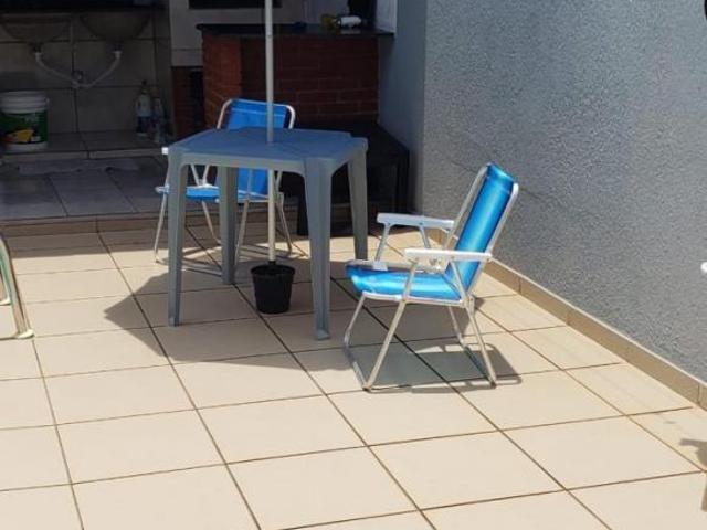 CASA COM PISCINA A VENDA NA PRAIA EM ITANHAÉM/SP