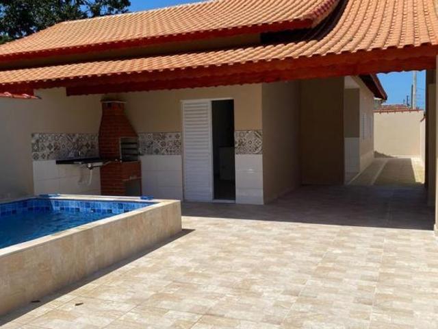 CASA COM PISCINA A VENDA NA PRAIA EM ITANHAÉM/SP