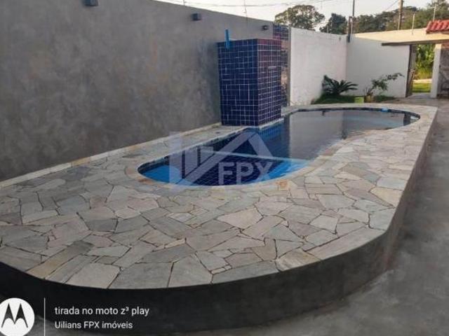 CASA COM PISCINA A VENDA NA PRAIA EM ITANHAÉM/SP