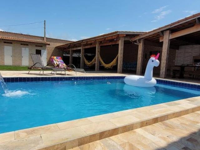 CASA COM PISCINA A VENDA NA PRAIA EM ITANHAÉM/SP