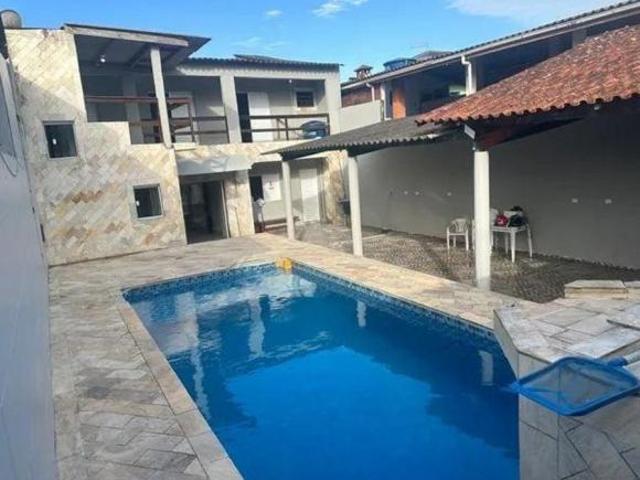 CASA COM PISCINA A VENDA NA PRAIA EM ITANHAÉM/SP