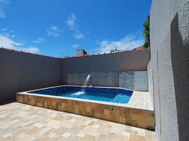 CASA COM PISCINA A VENDA NA PRAIA EM ITANHAÉM/SP
