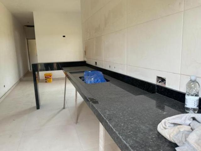 CASA COM PISCINA A VENDA NA PRAIA EM ITANHAÉM/SP