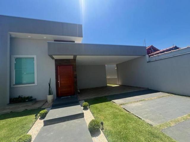 CASA COM PISCINA A VENDA NA PRAIA EM ITANHAÉM/SP
