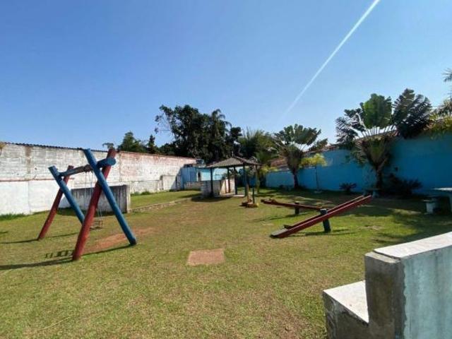 CASA COM PISCINA A VENDA NA PRAIA EM ITANHAÉM/SP