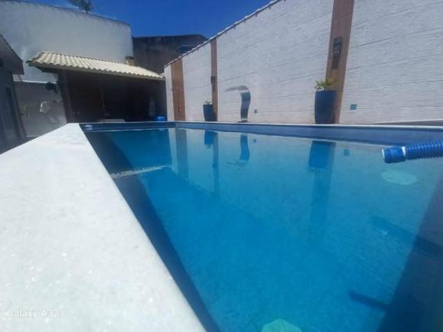 CASA COM PISCINA A VENDA NA PRAIA EM ITANHAÉM/SP
