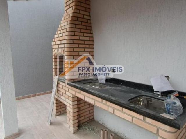 CASA COM PISCINA A VENDA NA PRAIA EM ITANHAÉM/SP
