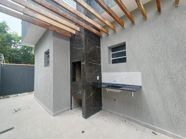 CASA COM PISCINA A VENDA NA PRAIA EM ITANHAÉM/SP