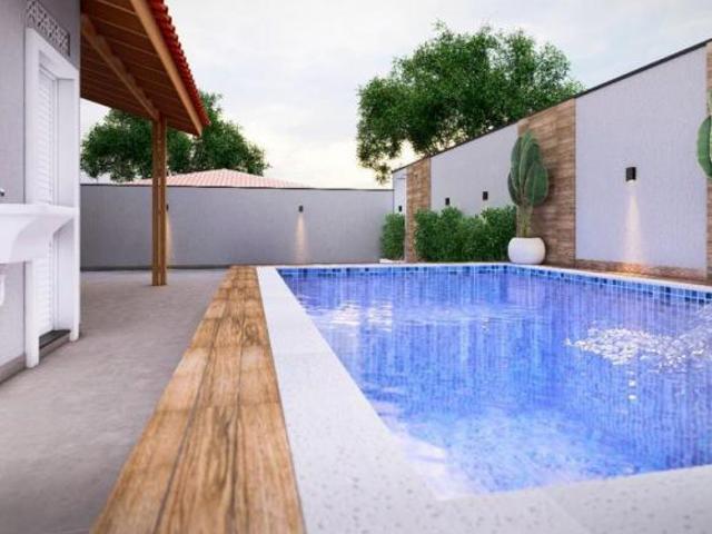 CASA COM PISCINA A VENDA NA PRAIA EM ITANHAÉM/SP