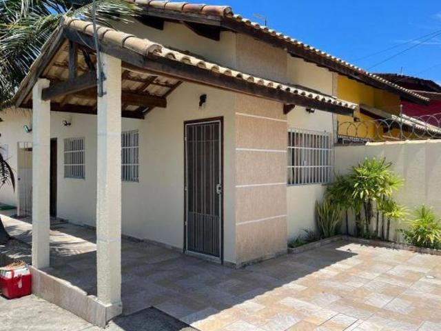 CASA COM PISCINA A VENDA NA PRAIA EM ITANHAÉM/SP