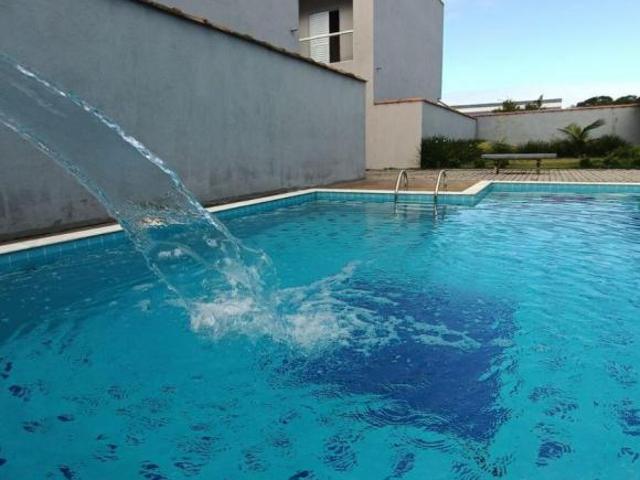 CASA COM PISCINA A VENDA NA PRAIA EM MONGAGUÁ