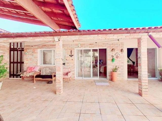 Casa com piscina à venda por R$ 695.000 Nova Itanhaém Praia Itanhaém/SP