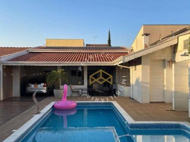 CASA COM PISCINA À VENDA PRÓXIMO AO CENTRO DE HORTOLÂNDIA
