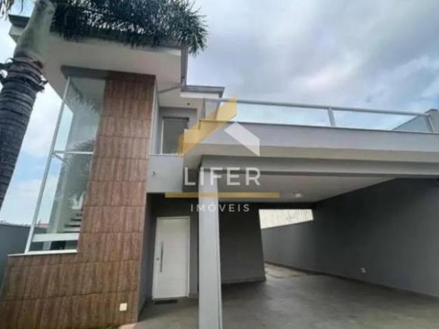 Casa com Piscina Aquecida e 4 Vagas no Bolsão Nova Itália em Valinhos
