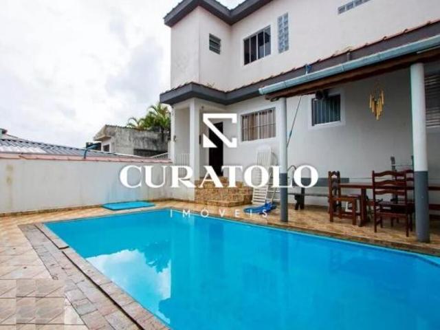Casa com Piscina, Área Gourmet com Churrasqueira, Edícula e 2 Vagas Pq Novo Oratório, Santo André