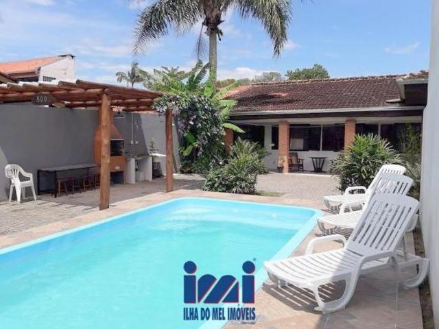 Casa com Piscina Balneário Brejatuba