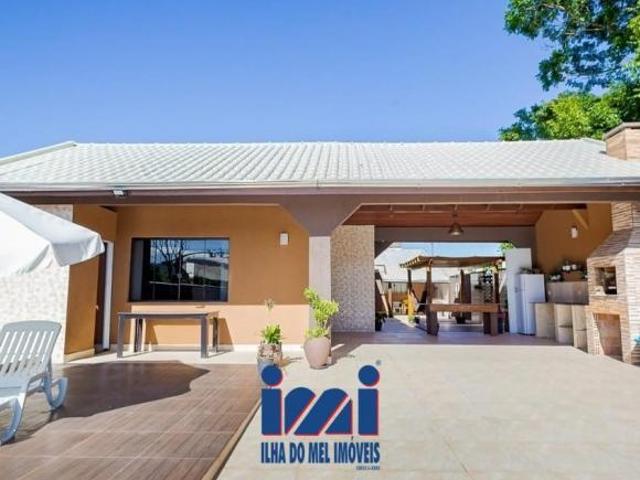 Casa com piscina Brejatuba