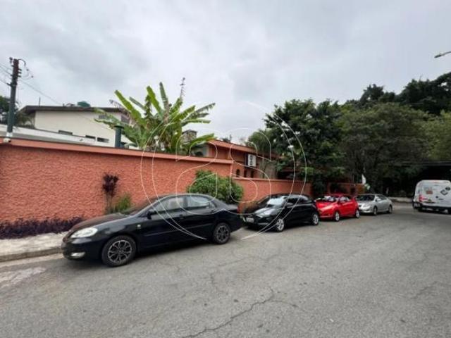 Casa com piscina com 540m² e 4 quartos na Chácara Monte Alegre