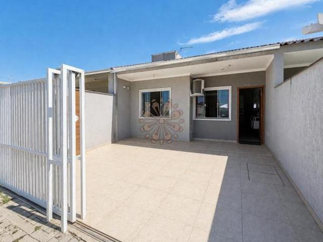 CASA COM PISCINA, DUAS SUÍTES E CHURRASQUEIRA A 3