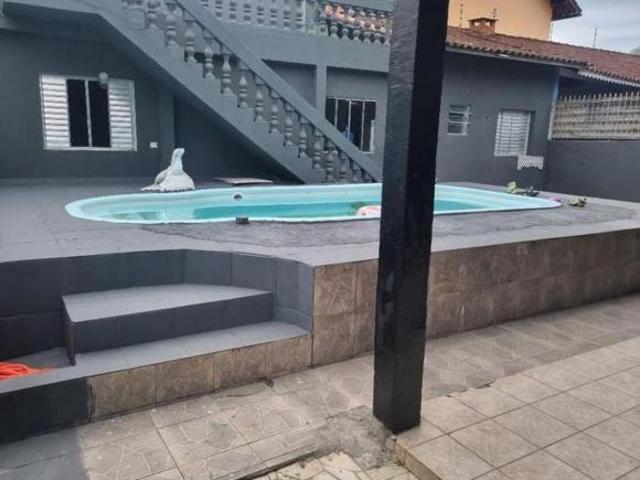 Casa com piscina e 03 dormitórios para Venda, Itanhaém / SP