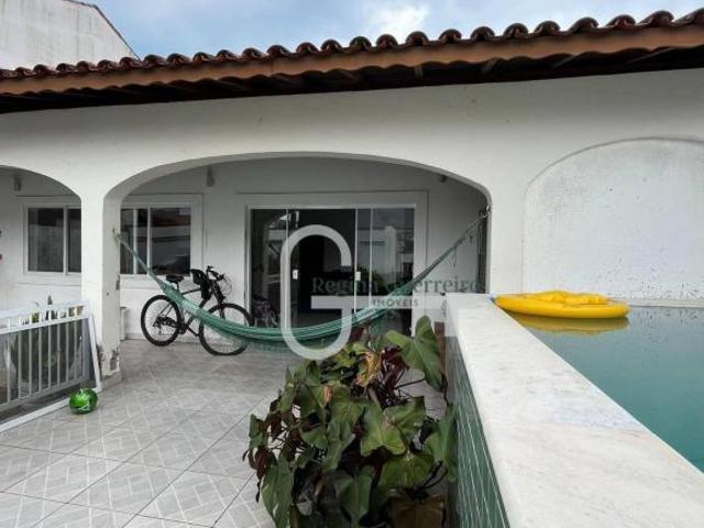 Casa com piscina e 5 dormitórios à venda, 295 m² por R$ 800.000 Centro Peruíbe/SP