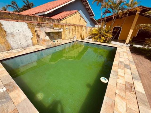 Casa com Piscina e Edícula à Venda no Cibratel 2 em Itanhaém 1,2km da Praia