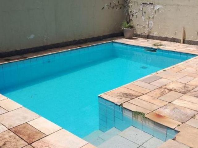 Casa com piscina e edícula em Itanhaém R$ 380.000,00