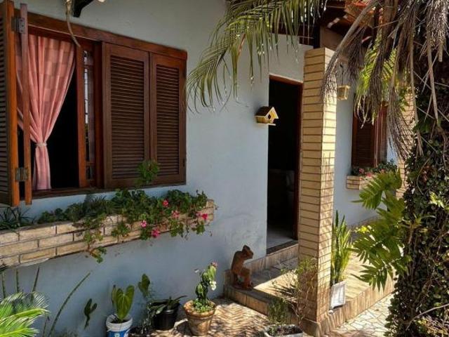 Casa com Piscina e Espaço Gourmet no Bairro Cecília – Viamão