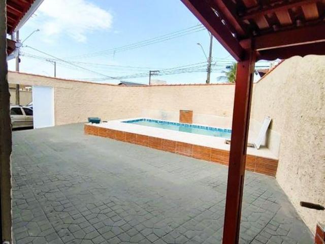 Casa com Piscina e Hidro a 100m da Praia | Suarão